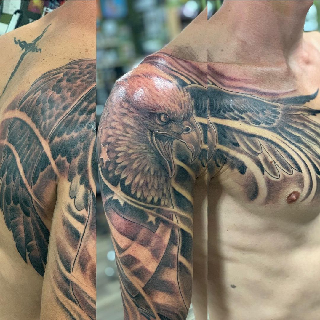 Thomas Engle - Pale Moon Tattoo